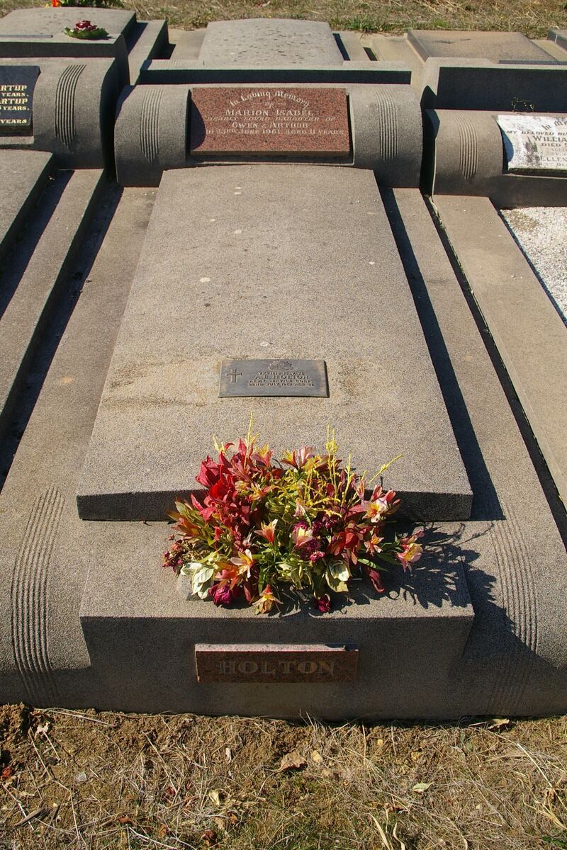 Holton, Arthur Edward | Creswick Cemetery