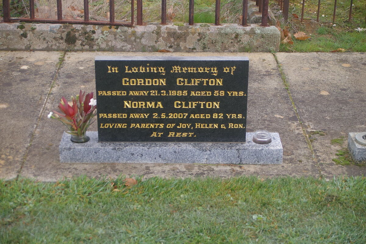 Clifton, Norma Viola | Creswick Cemetery